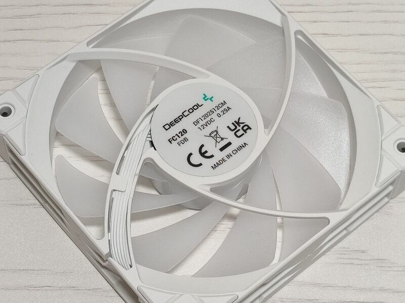 自作PC 初心者向け！ファンの向きは6秒で分かります。ポイントはコレだ！ - meolog